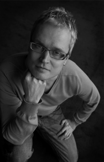 Forfatter Jukka Behm. Bøker, lydbøker, biografi og bilder | Krimklubben